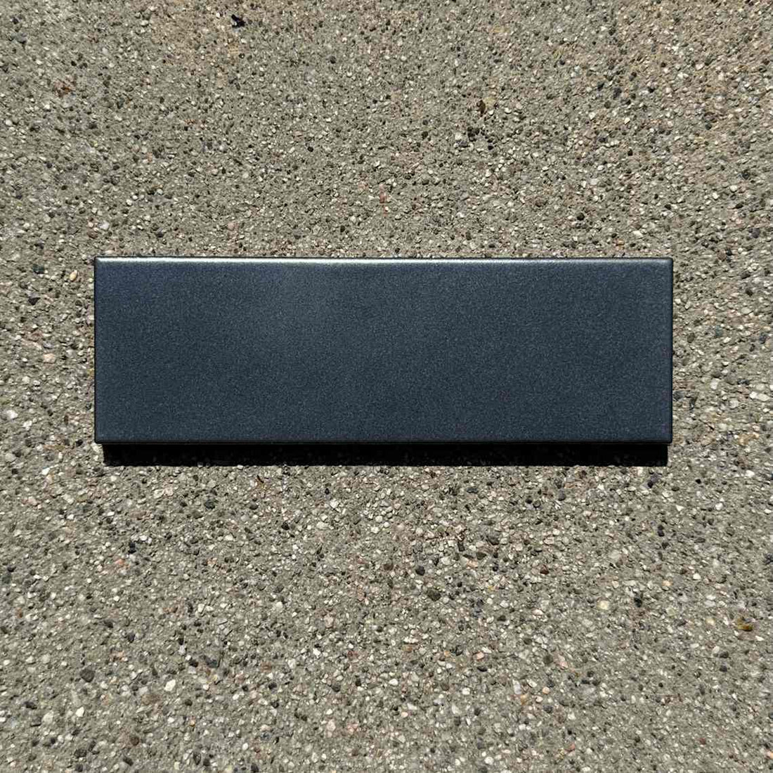 Ann Sacks | 2x5 Context Field Tile in Black Metallic – unbuilt