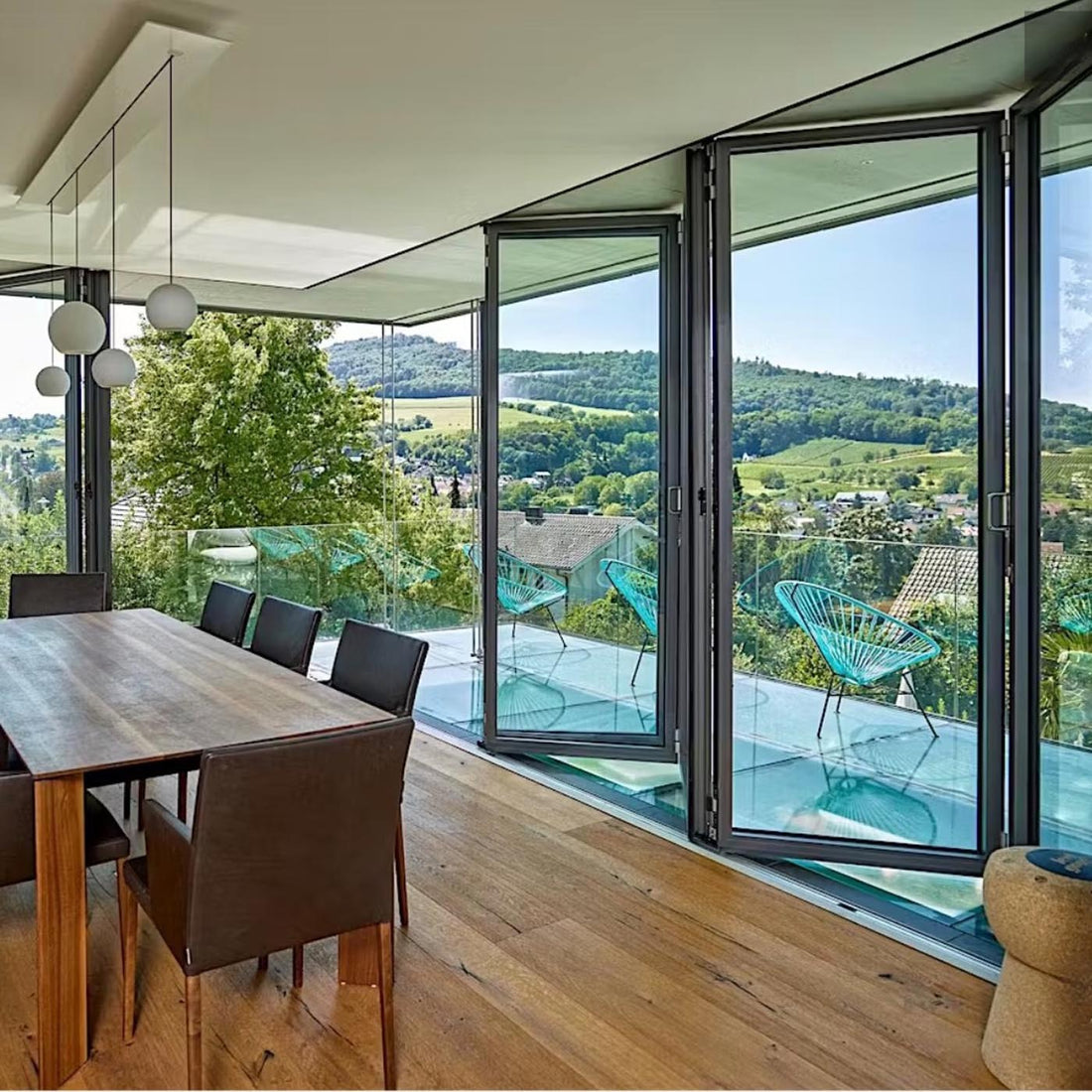 NanaWall | 640 Aluminum 4 Panel Folding Door System in Pure White – unbuilt