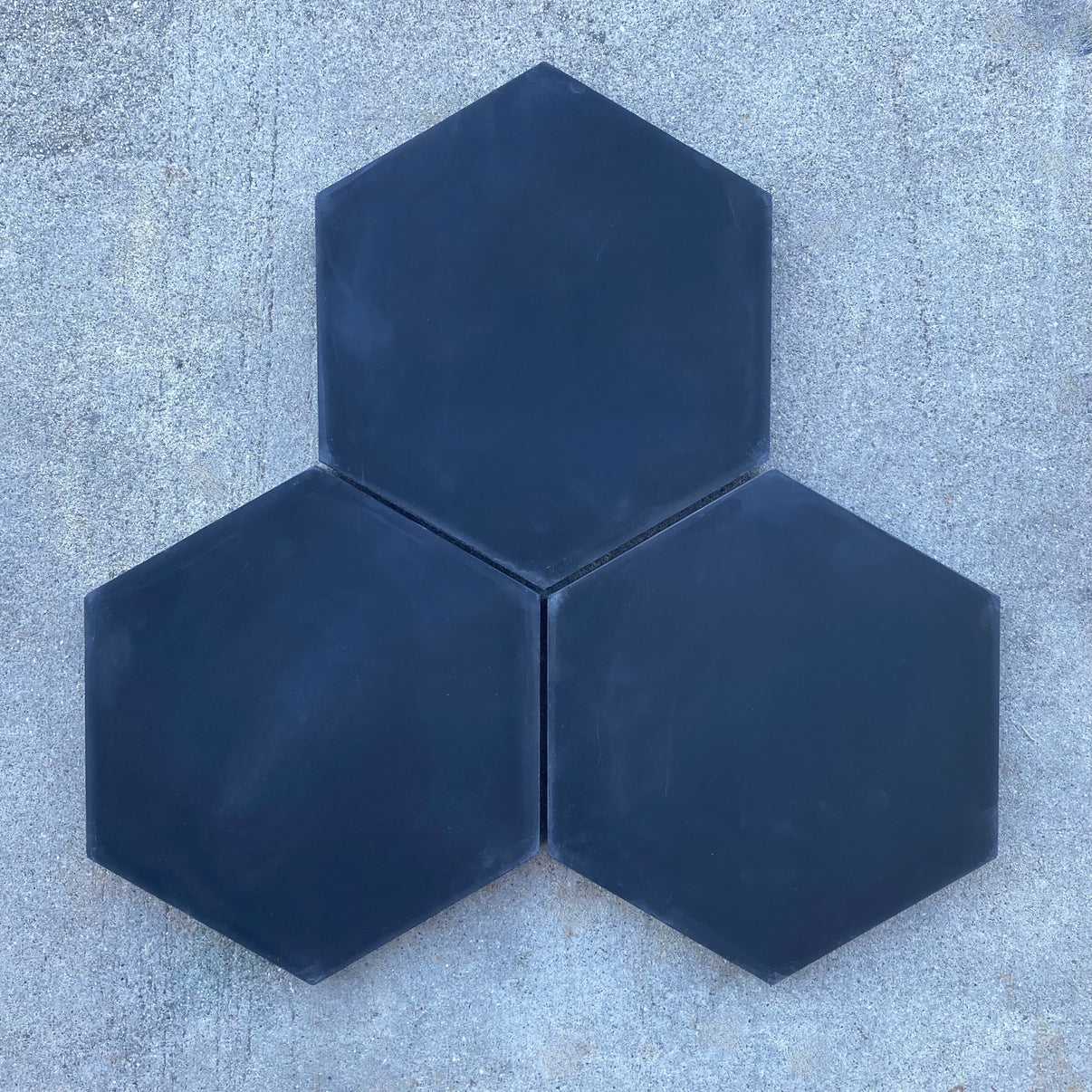 Clé Tile | Black Solid Cement Hex Tile – unbuilt